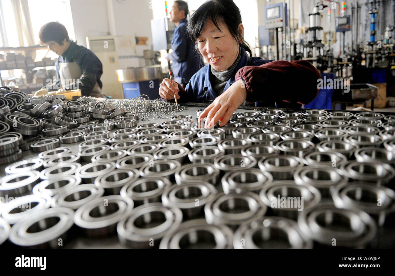 Female factory workers russia hi-res stock photography and images - Alamy