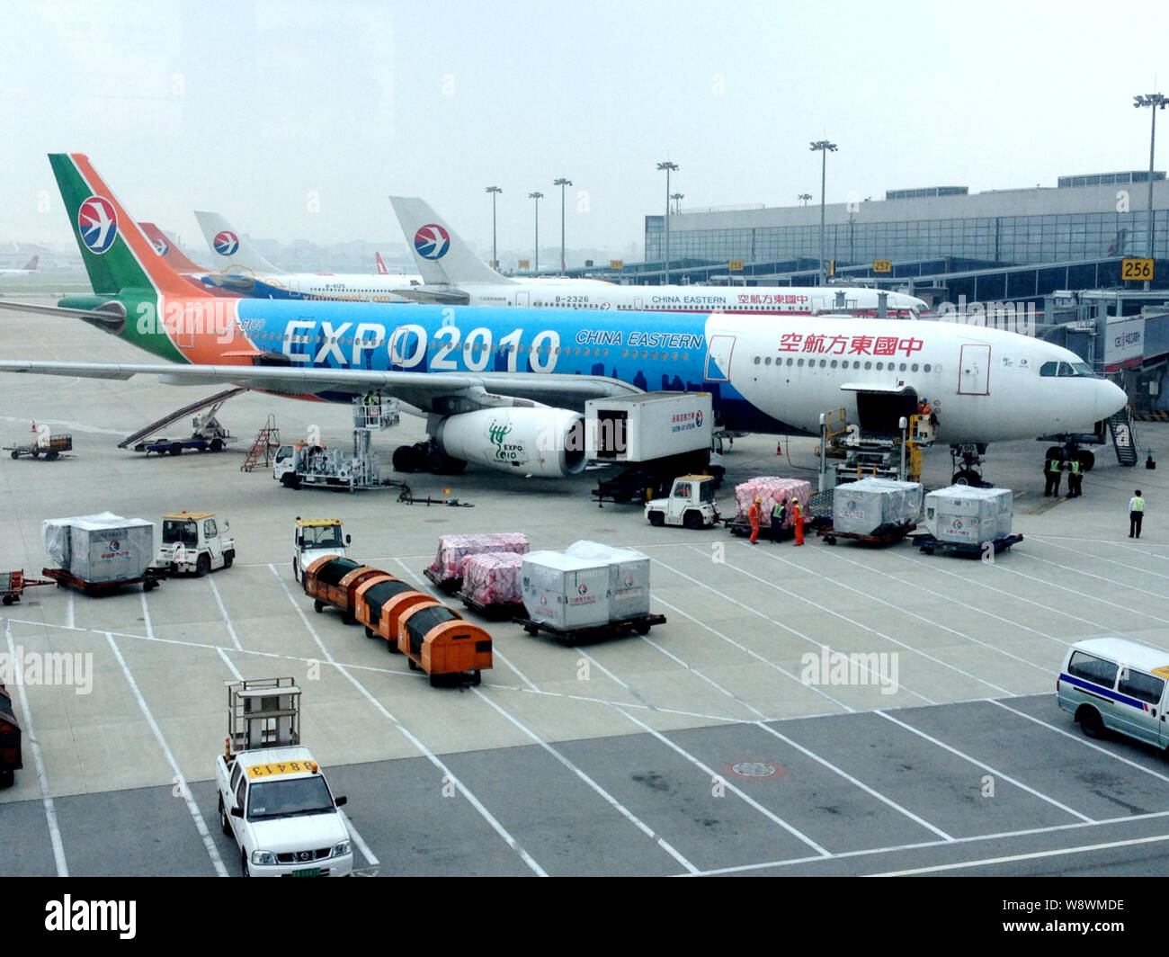 --FILE--Freight is loaded onto jet planes of China Eastern Airlines at ...