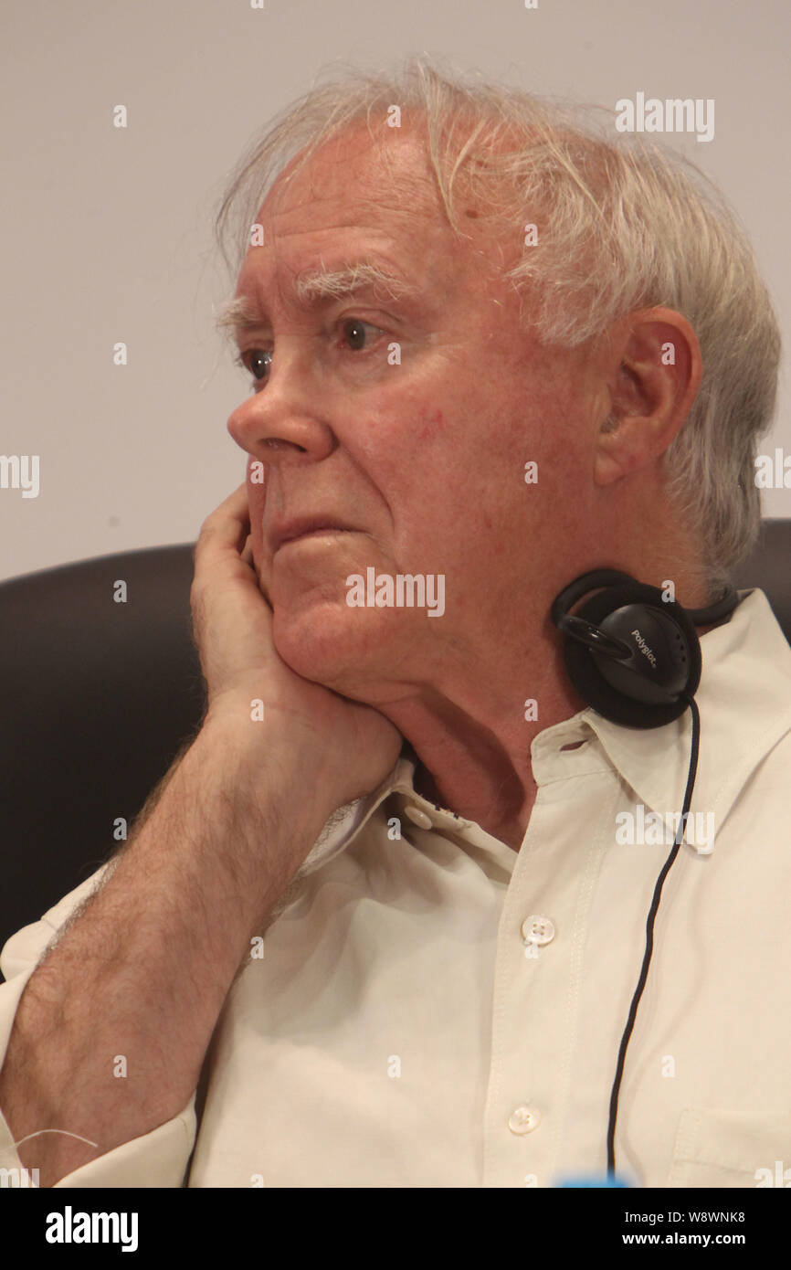 Robert hass hi-res stock photography and images - Alamy