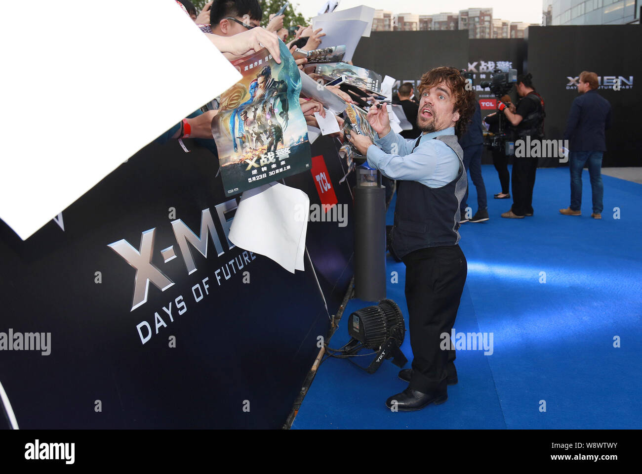 Peter dinklage in hi-res stock photography and images - Alamy