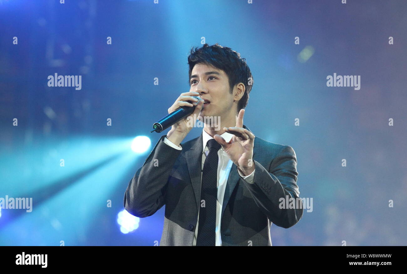 U.S. singer and actor Leehom Wang performs during a stars concert to ...