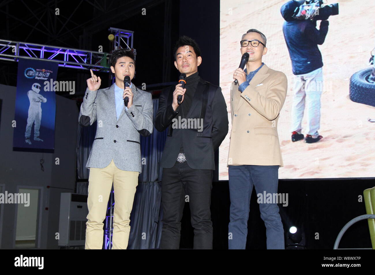 (From left) Former Chinese Olympic diving champion Tian Liang ...