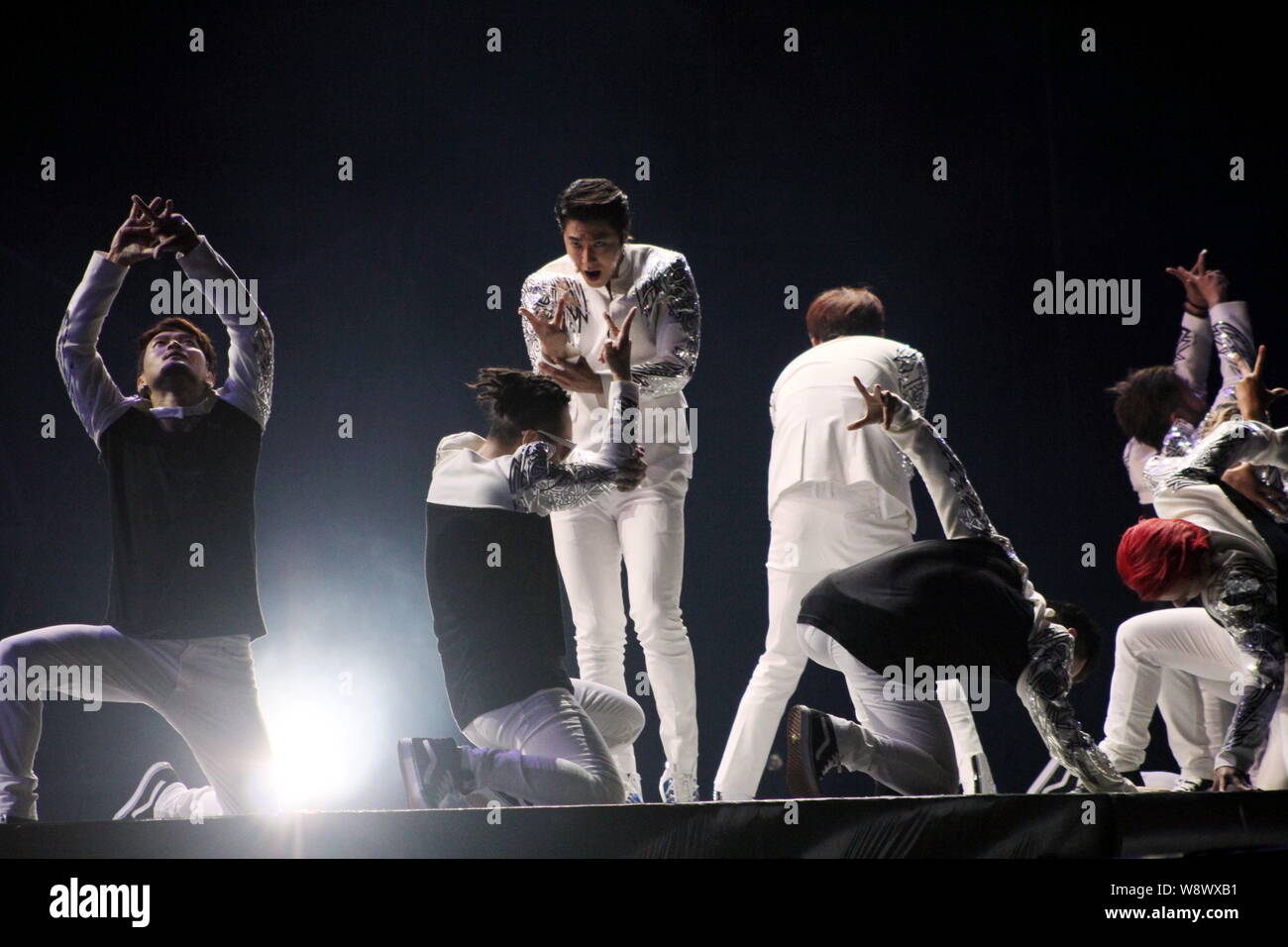 Tvxq live world tour hi-res stock photography and images - Alamy