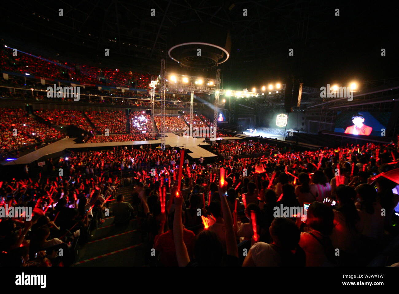 View of the concert hall in red at a TVXQ Dong Bang Shin Ki concert in ...
