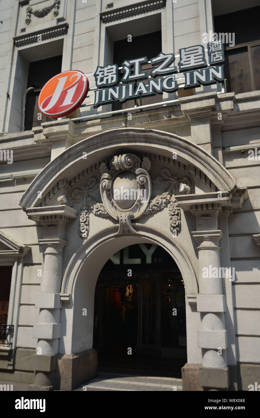 Jin jiang international holdings hi-res stock photography and images ...