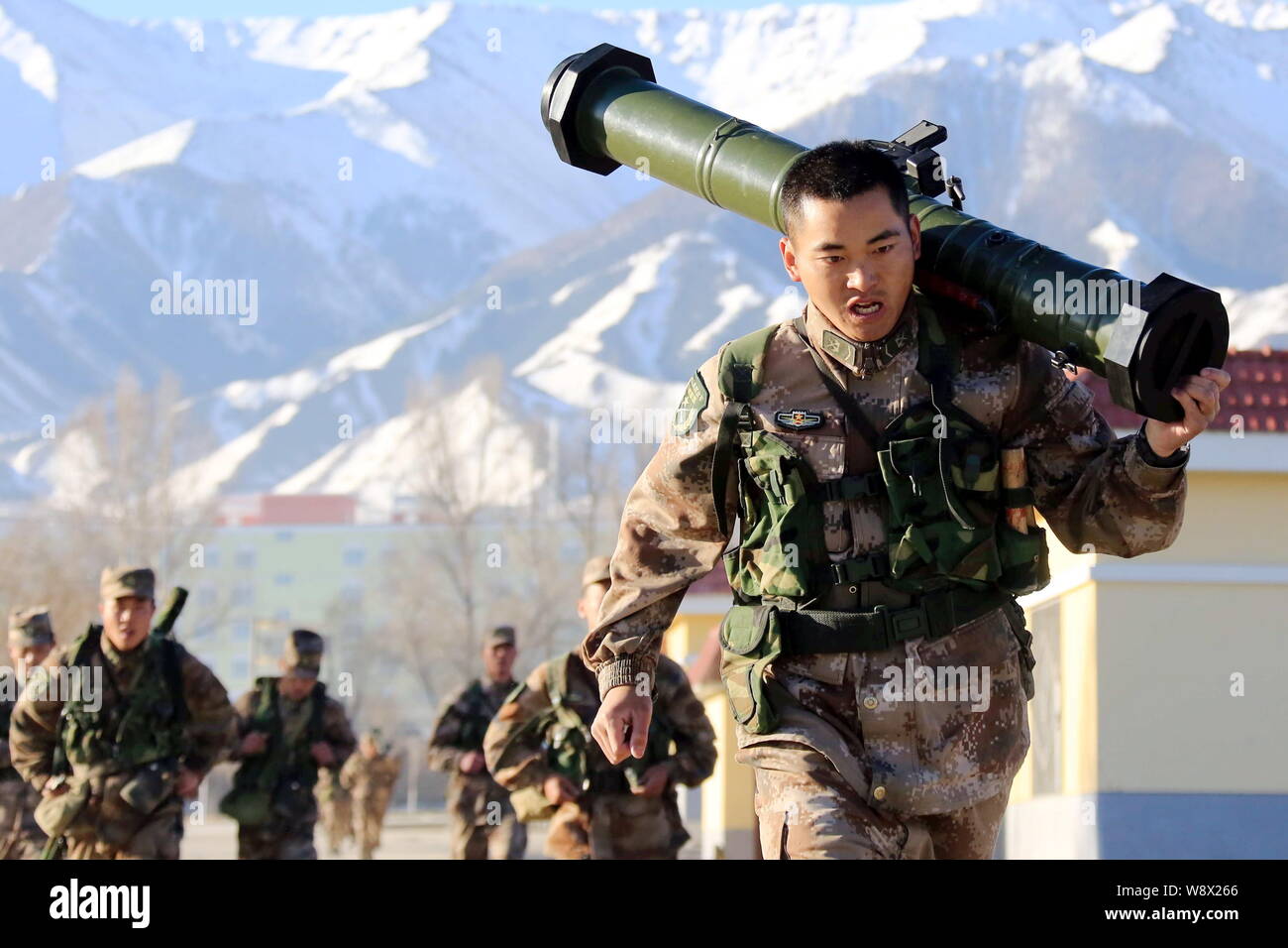 File people take part hi-res stock photography and images - Alamy
