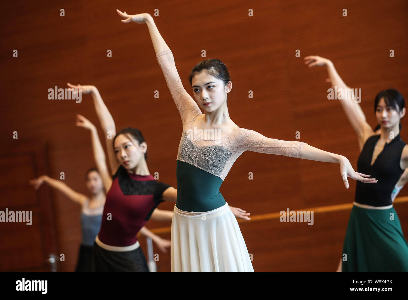 Hua mulan hi-res stock photography and images - Alamy
