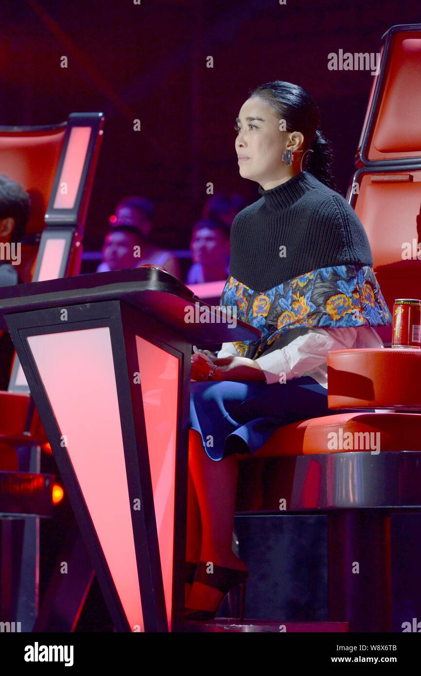 The voice talent show china hi-res stock photography and images - Alamy