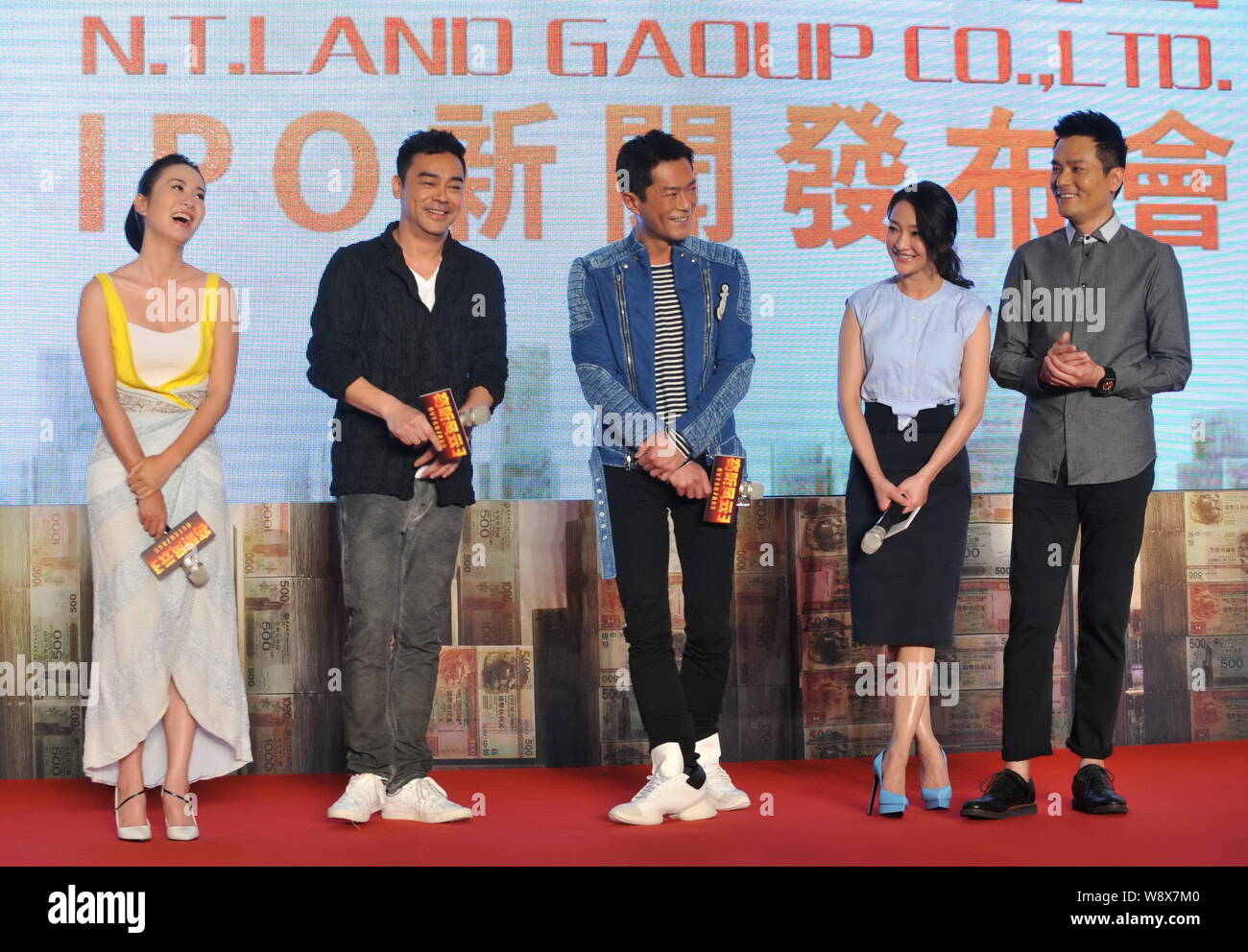 Hong kong tung lau hi-res stock photography and images - Alamy