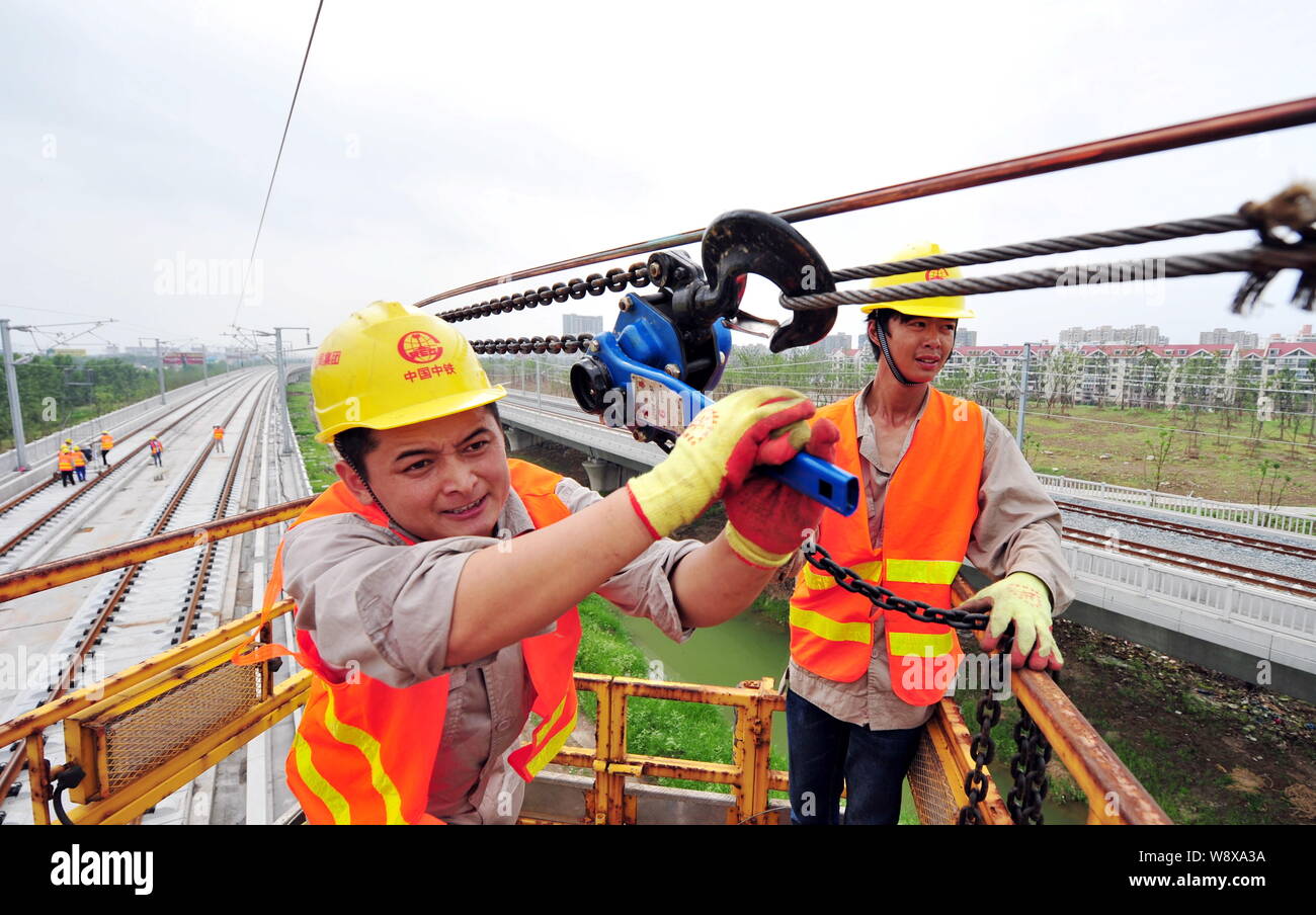 --FILE--Chinese workers of CREC (China Railway Engineering Corporation ...