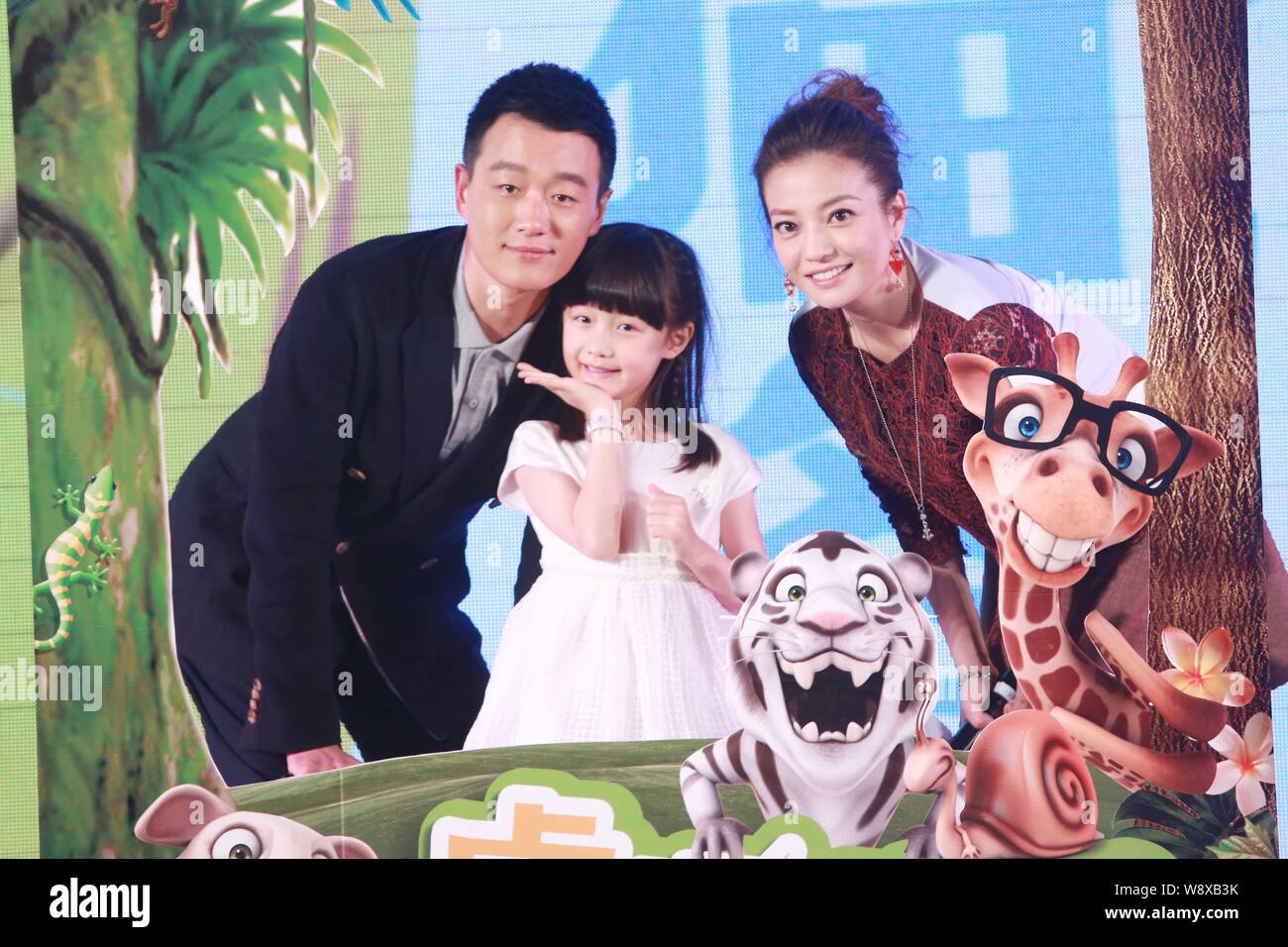 (From left) Chinese actor Tong Dawei, actresses Ji Zihan and Vicki Zhao ...