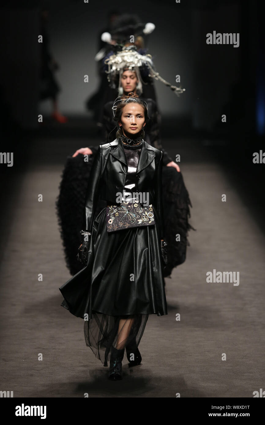 Models display new creations at the fashion show of Ji Cheng x sheme ...
