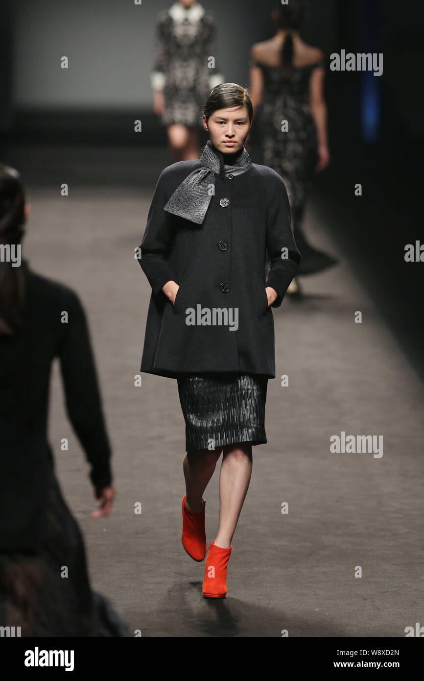 Models display new creations at the fashion show of Ji Cheng x sheme ...