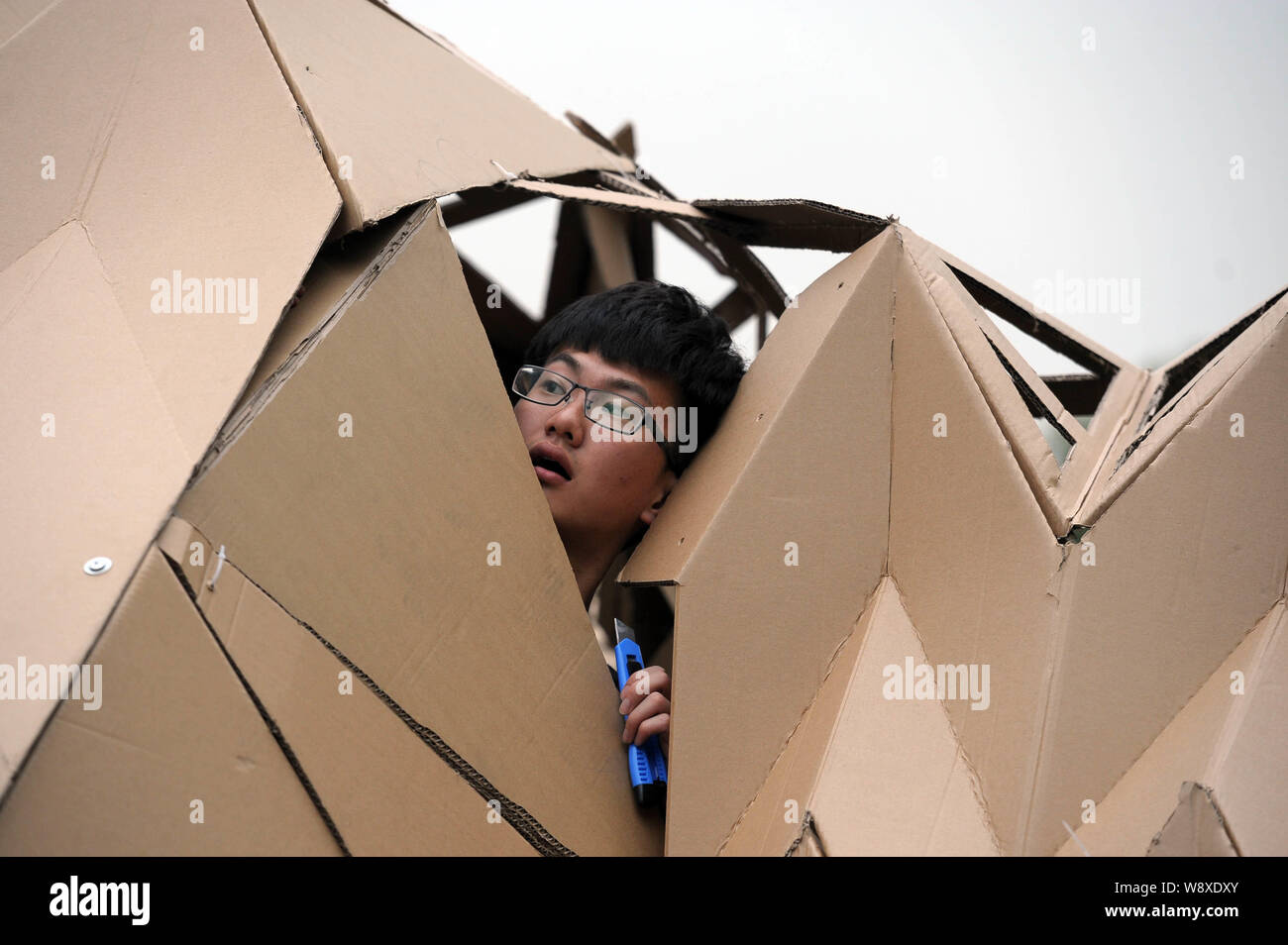Student students recycle hi-res stock photography and images - Alamy