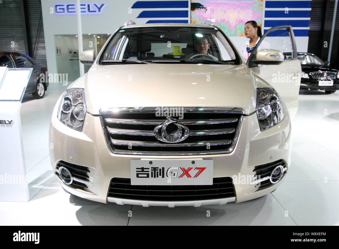 Shanghai englon hi-res stock photography and images - Alamy