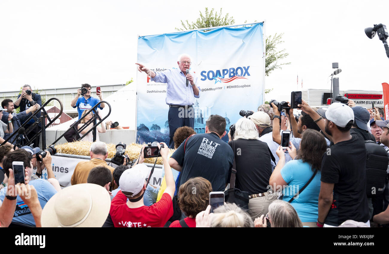 Bernie Sanders Iowa State Fair Soapbox Hi Res Stock Photography And