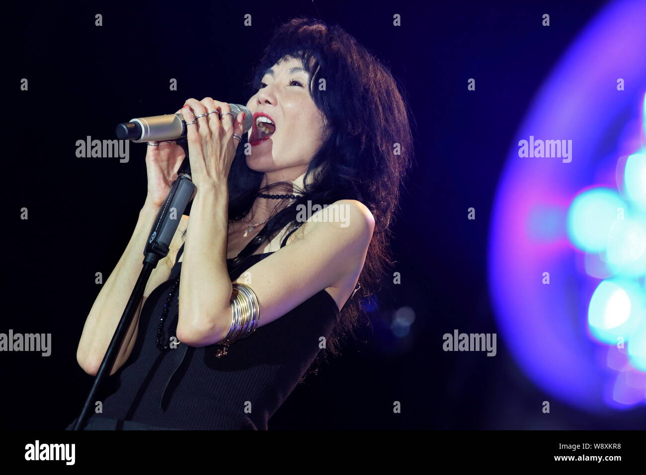 Chinese actress maggie cheung hi-res stock photography and images - Alamy