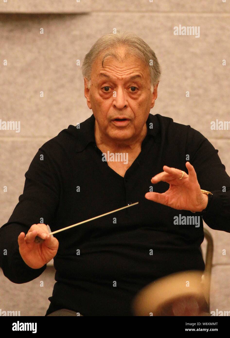 Indian conductor Zubin Mehta performs during a rehearsal of his New ...