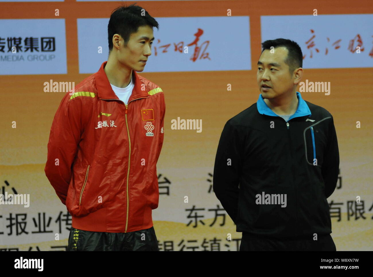 Kong Linghui, right, head coach of the Chinese national womens table ...