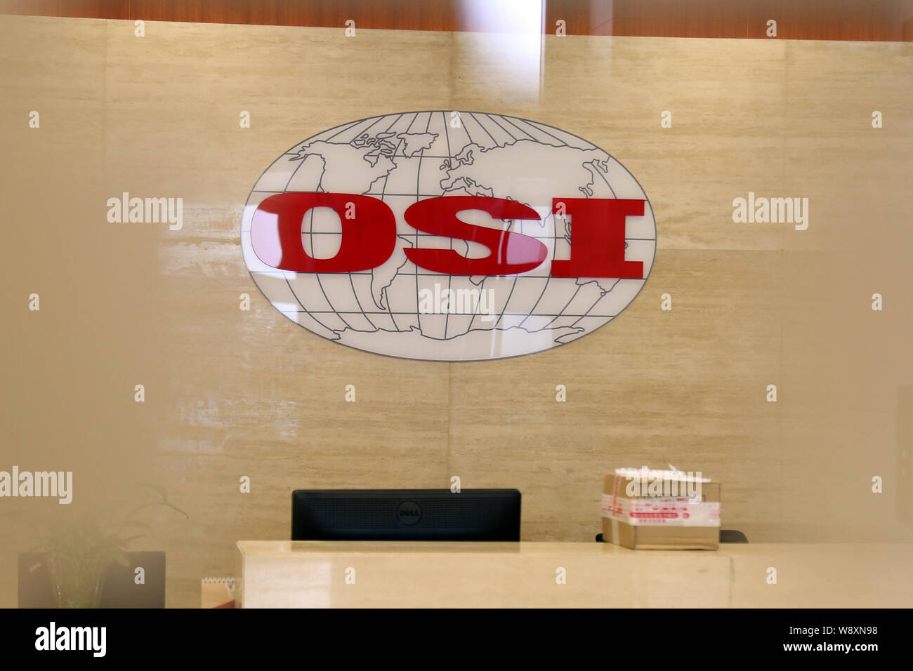 Osi group hi-res stock photography and images - Alamy