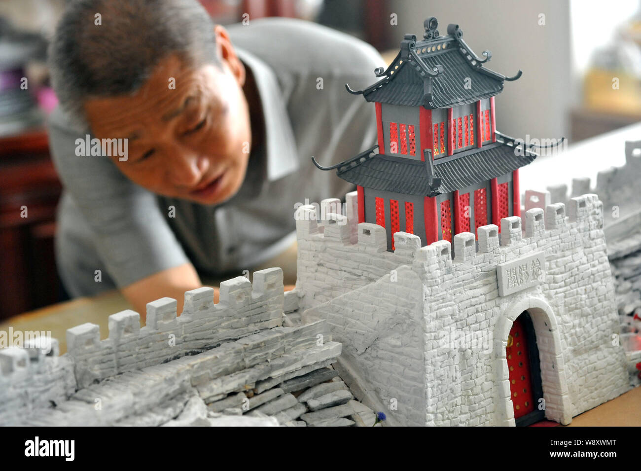 The great wall of qi hi-res stock photography and images - Alamy