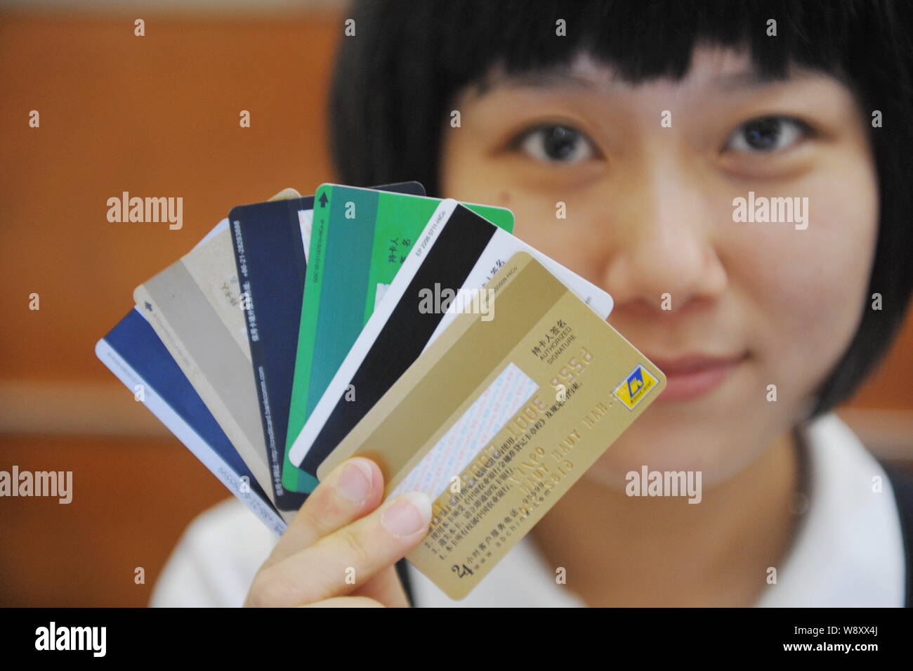 Chinese credit cards hi-res stock photography and images - Alamy