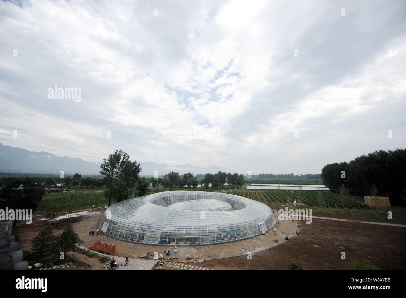 --FILE--View of the International Grape Exhibition Garden in Yanqing ...