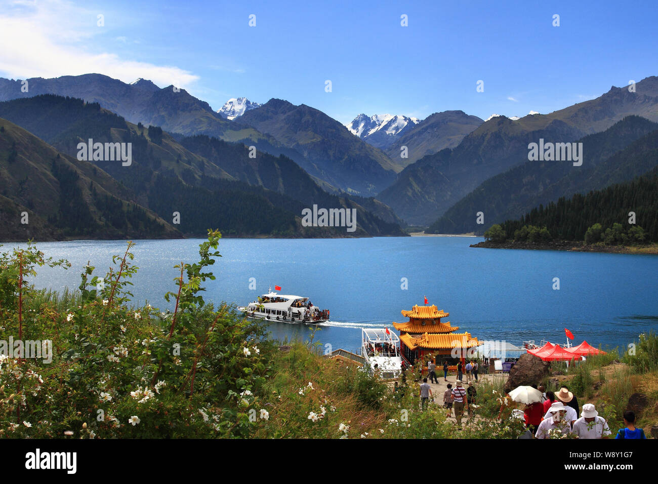 Xinjiang tianshan tianchi hi-res stock photography and images - Alamy