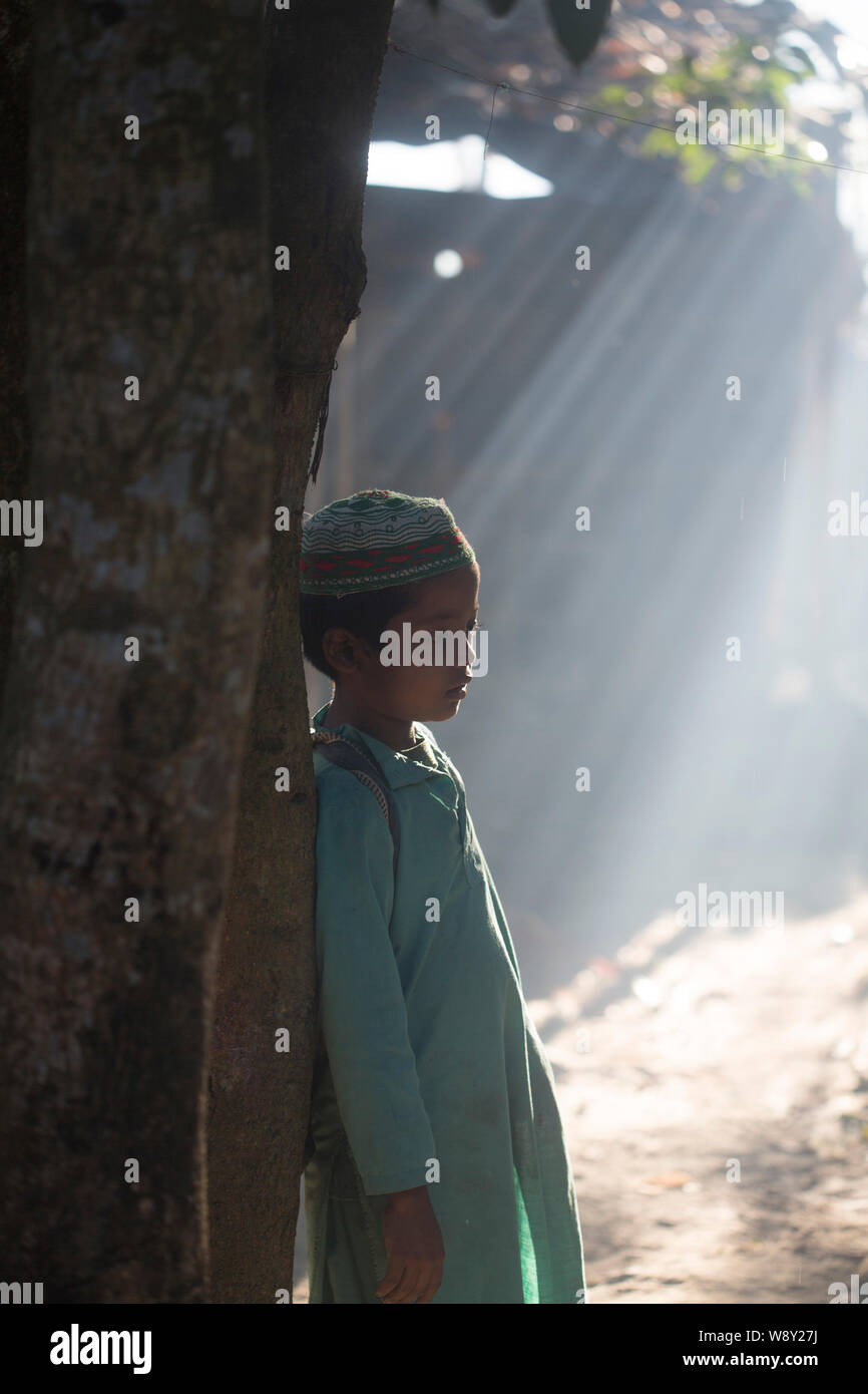 Female madrasa bangladesh hi-res stock photography and images - Alamy
