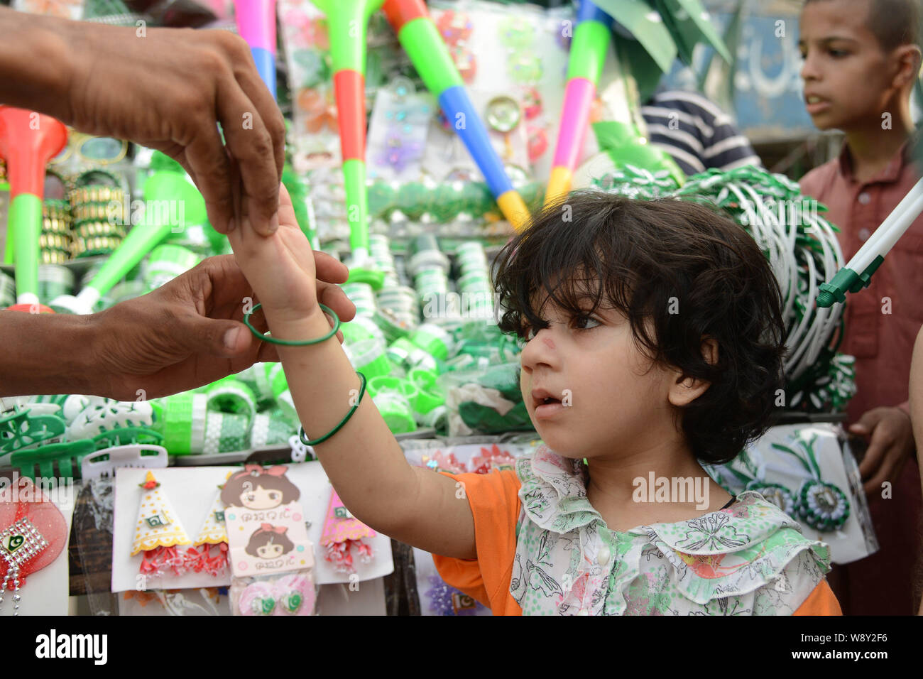 Pakistani toys hi-res stock photography and images - Alamy
