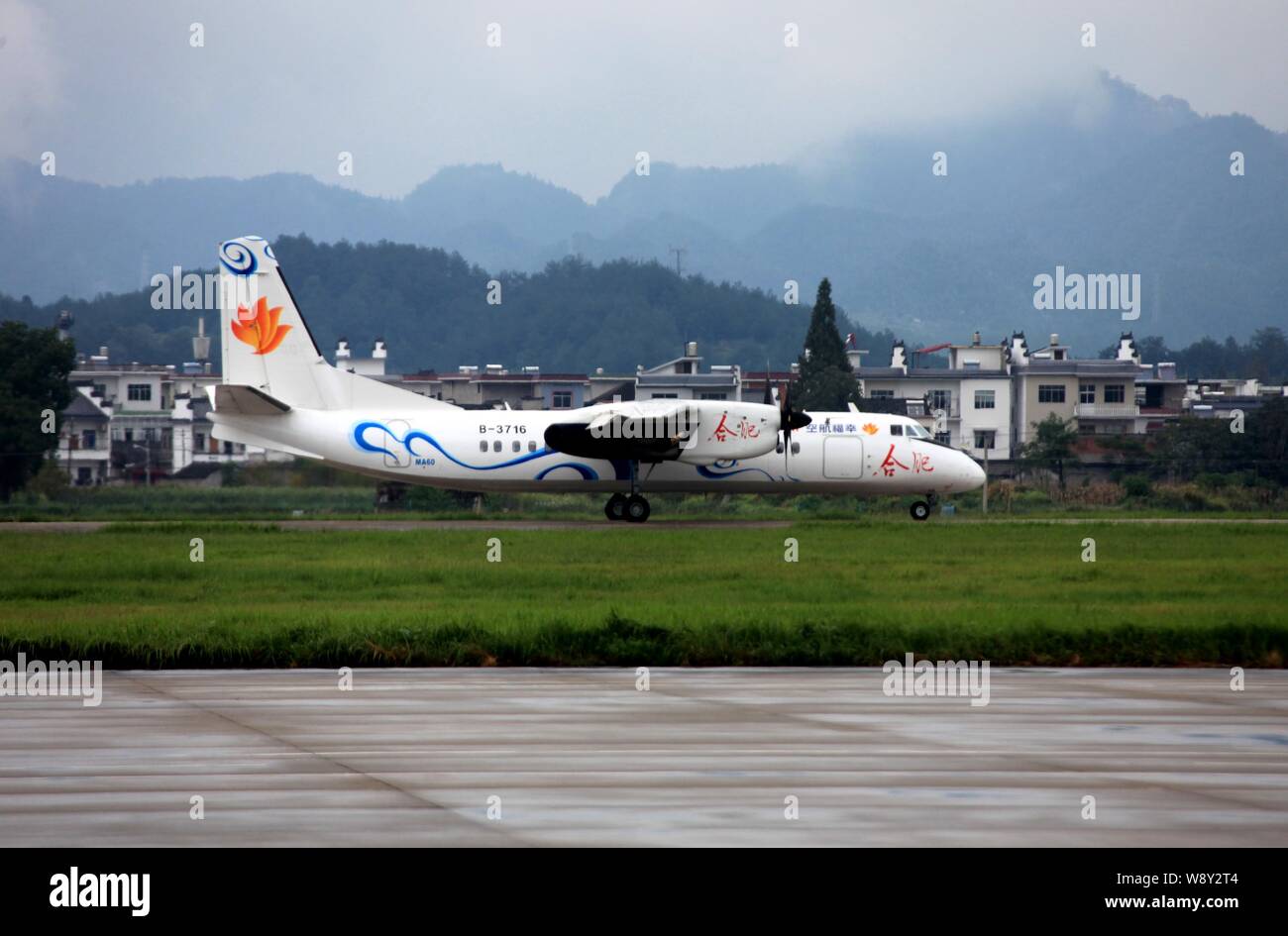 --FILE--A Xinzhou-60 (Modern Ark 60 or MA60) turboprop-powered regional ...