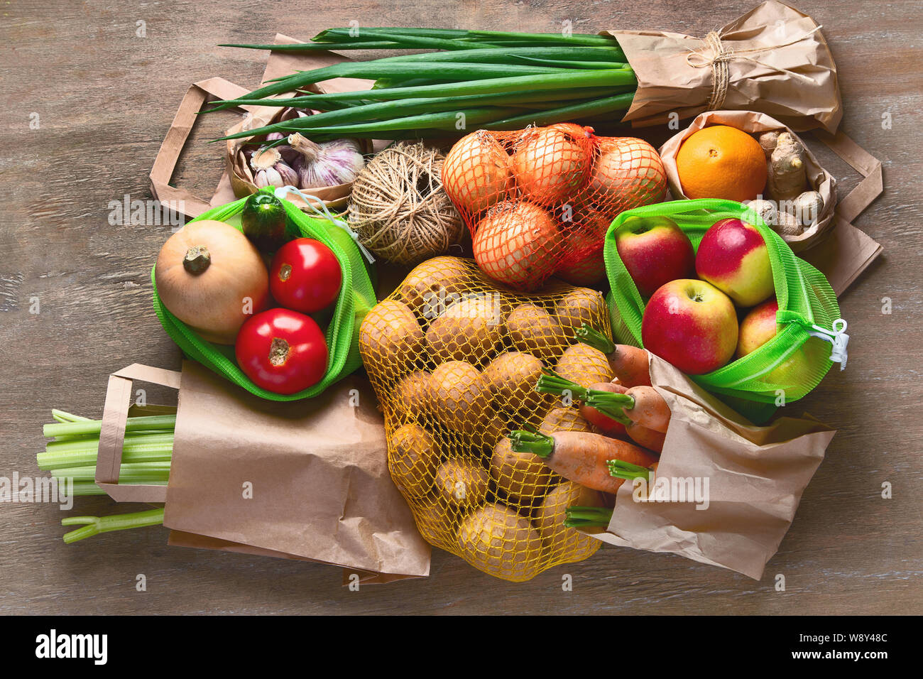 Raw vegetables in eco bags. Zero waste concept. Free plastic shopping ...