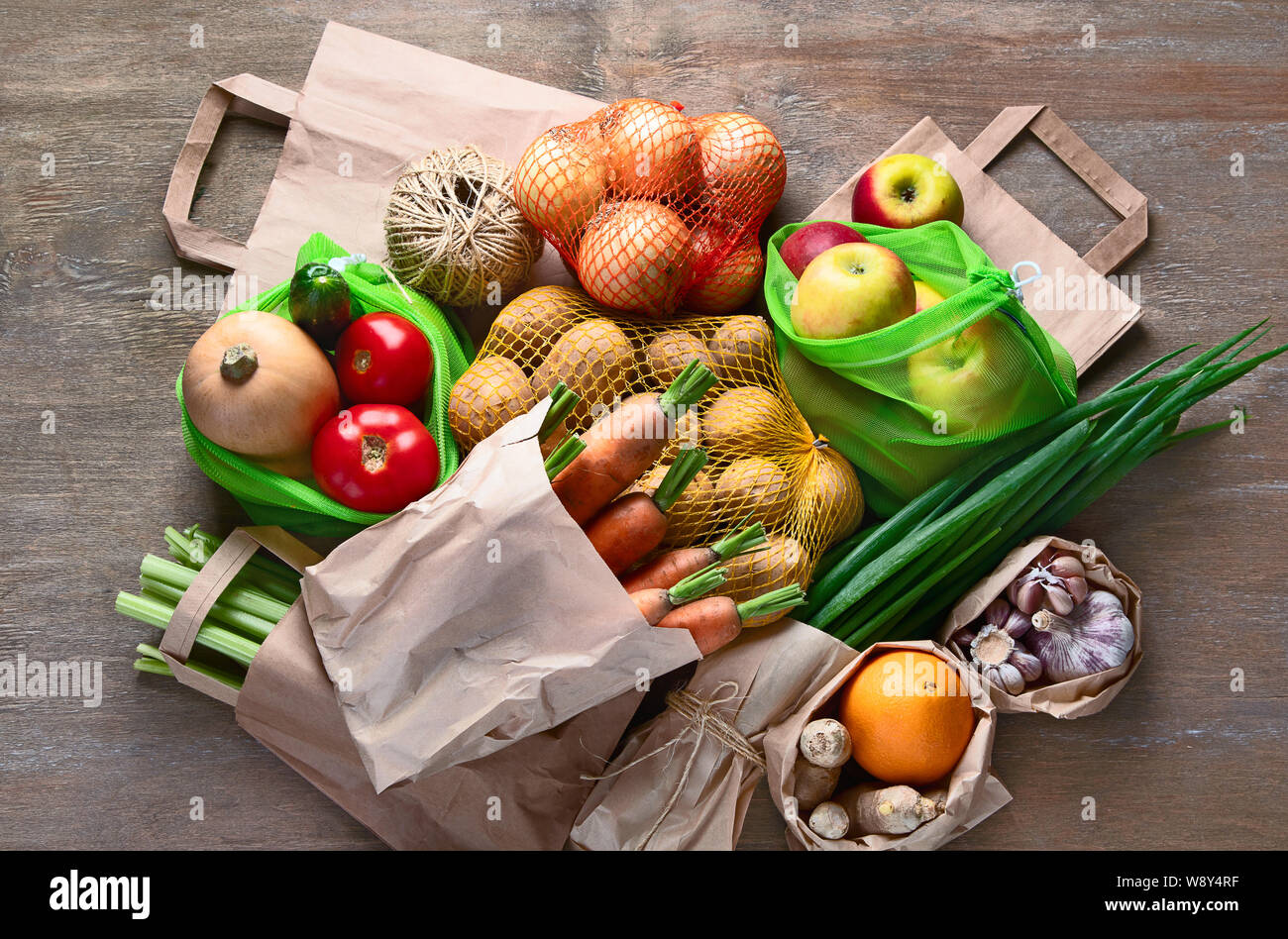 Raw vegetables in eco bags. Zero waste concept. Free plastic shopping ...