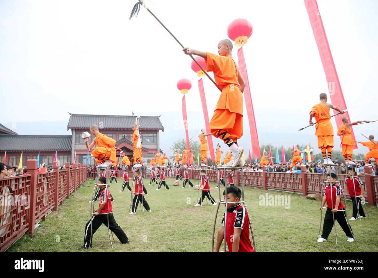Chinese Shaolin students perform martial arts during the opening ...