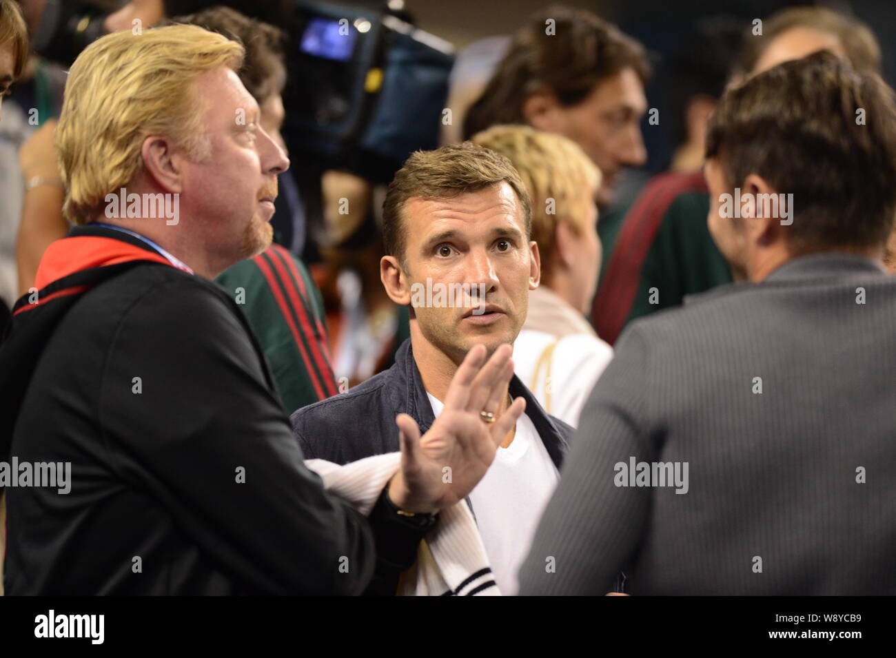 Paolo maldini and andriy shevchenko hi-res stock photography and images ...