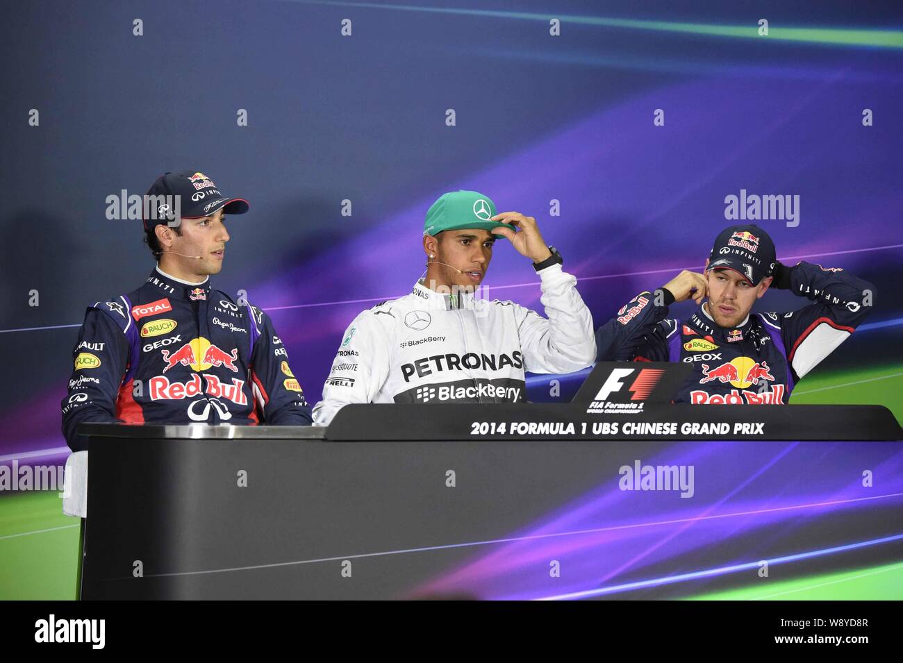 (From left) Australian F1 driver Daniel Ricciardo of Infiniti Red Bull ...