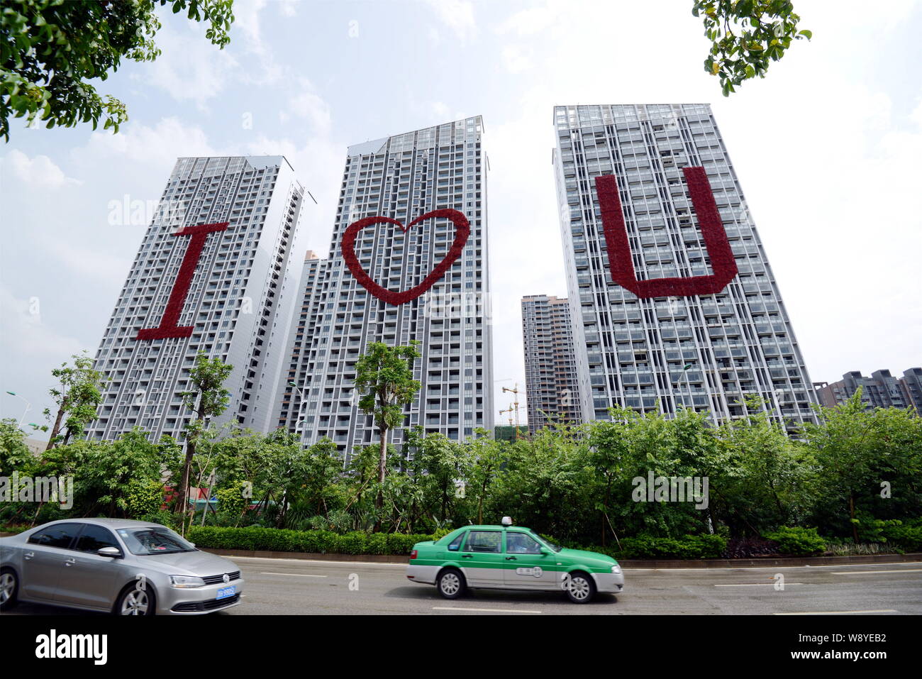 Three pass shape hi-res stock photography and images - Alamy