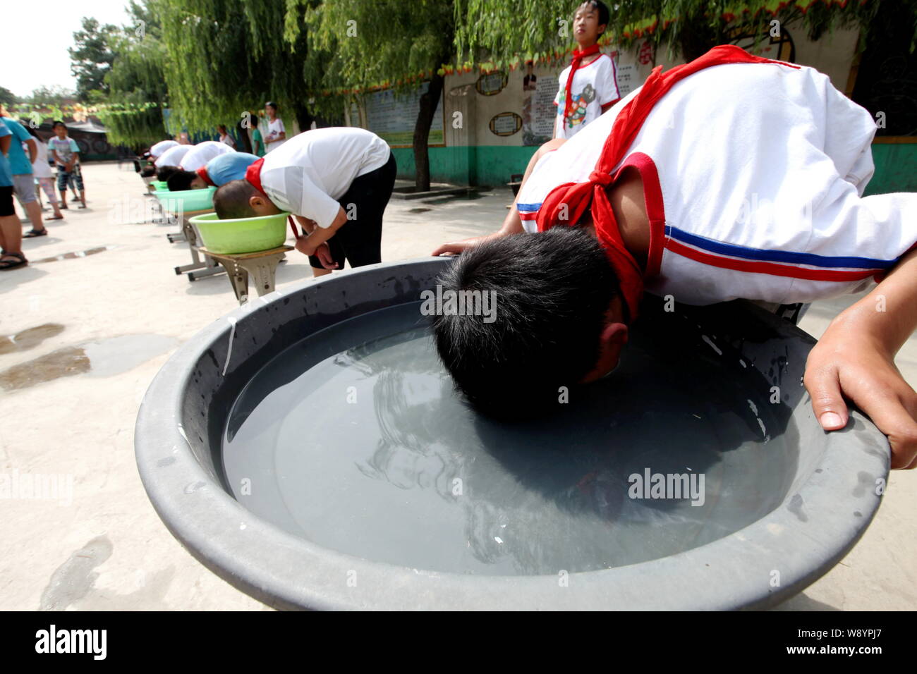 Anti drowning hi-res stock photography and images - Alamy