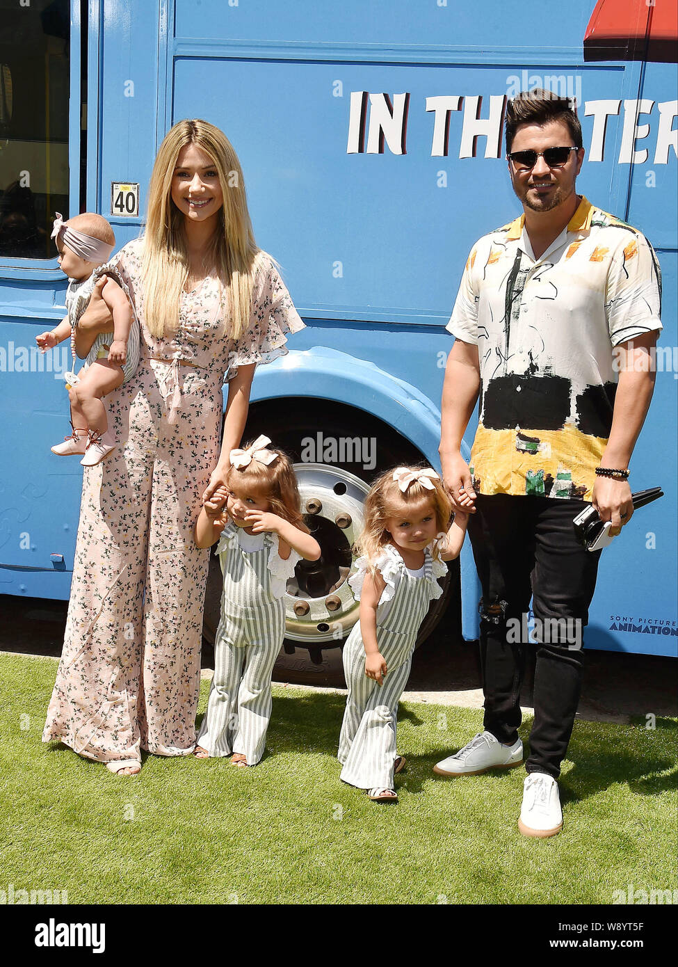 LOS ANGELES, CA - AUGUST 10: Kyler Fisher, Mad Fisher and daughters ...