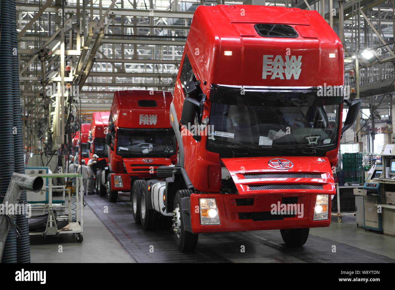 Faw trucks hi-res stock photography and images - Alamy