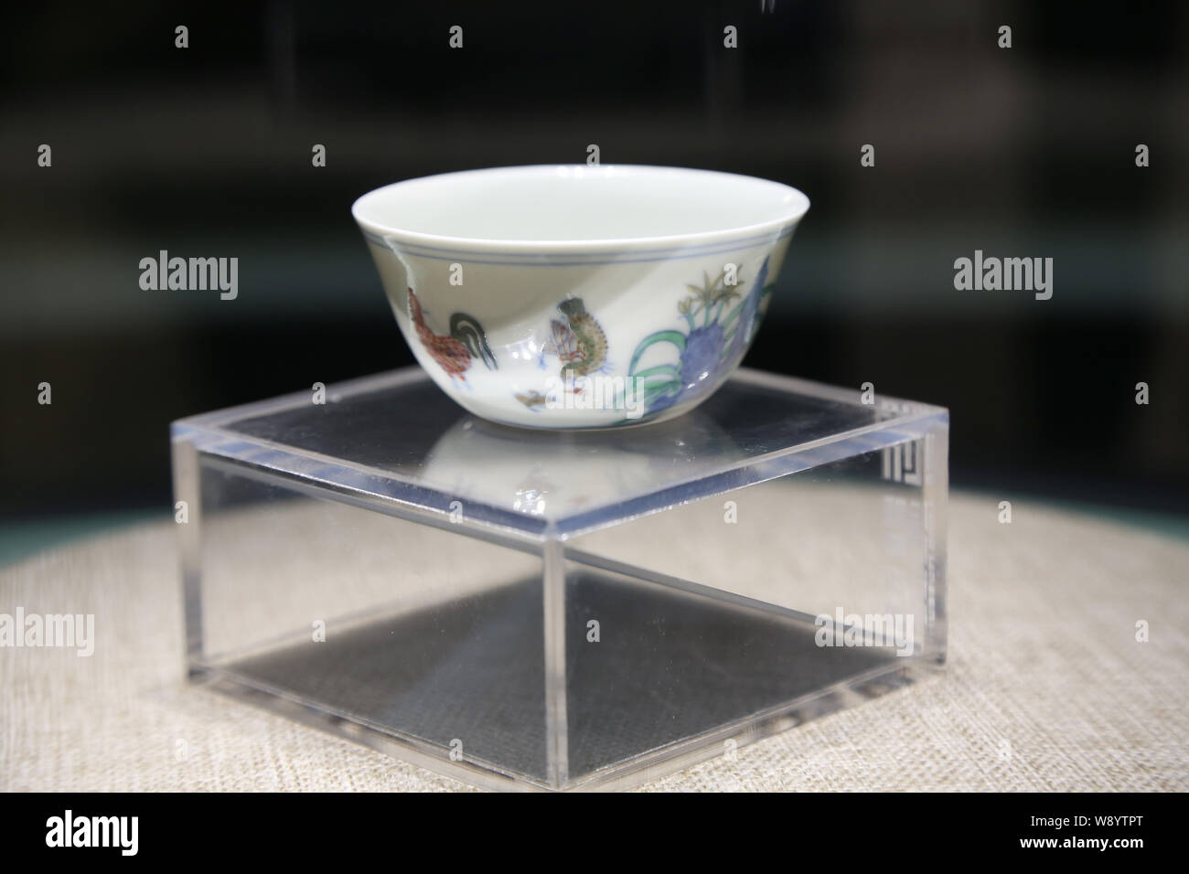 Antique collector hi-res stock photography and images - Alamy