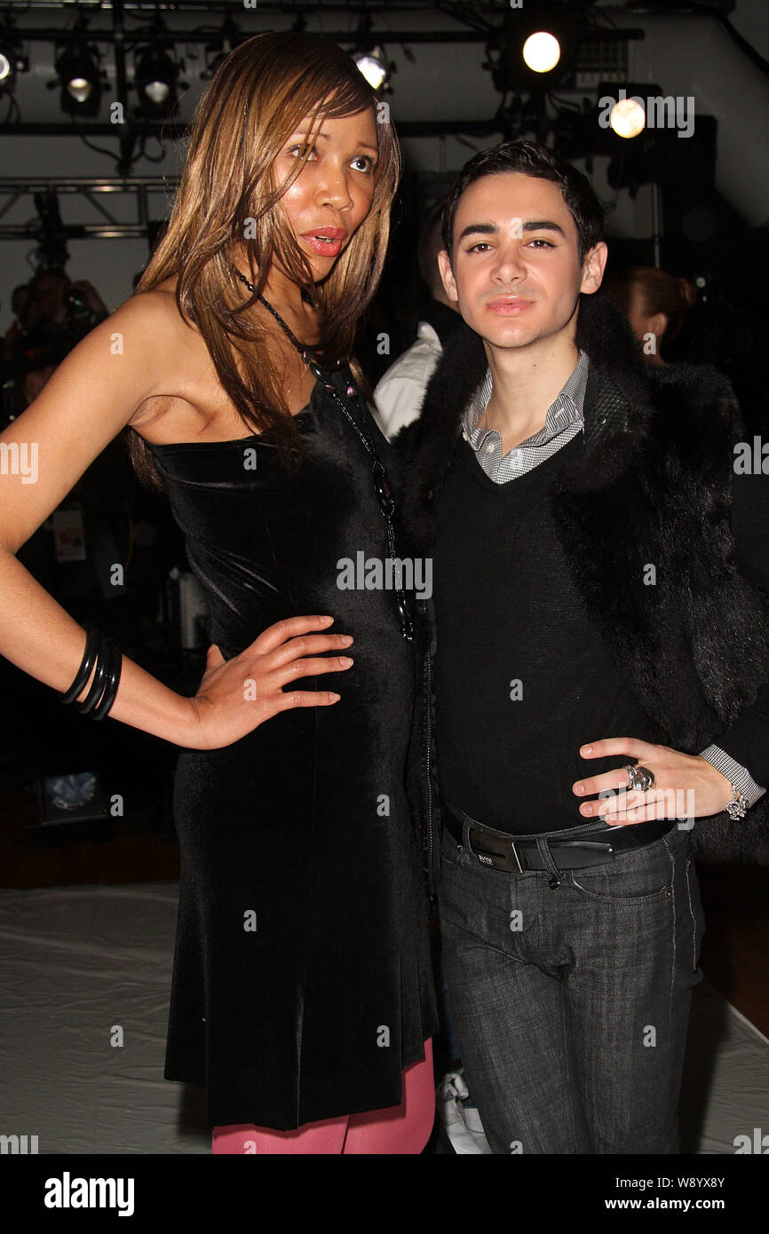 New York, USA. 12 February, 2009. Celebrity Blogger, Tia Walker ...