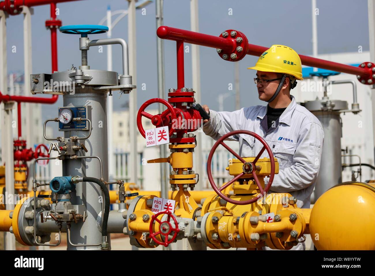 Pressure Regulating Valves High Resolution Stock Photography and Images ...