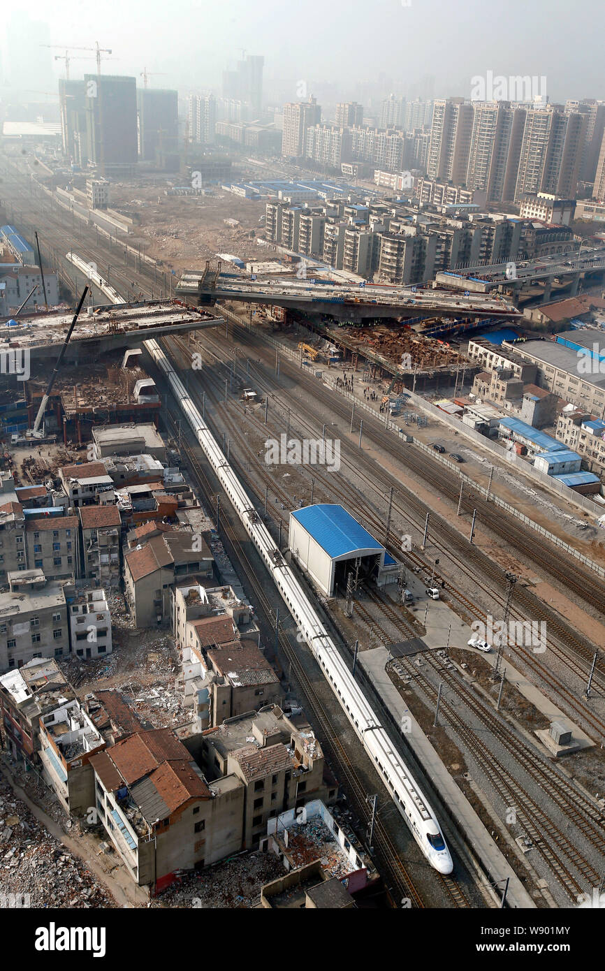 Under the railway overpass hi-res stock photography and images - Alamy