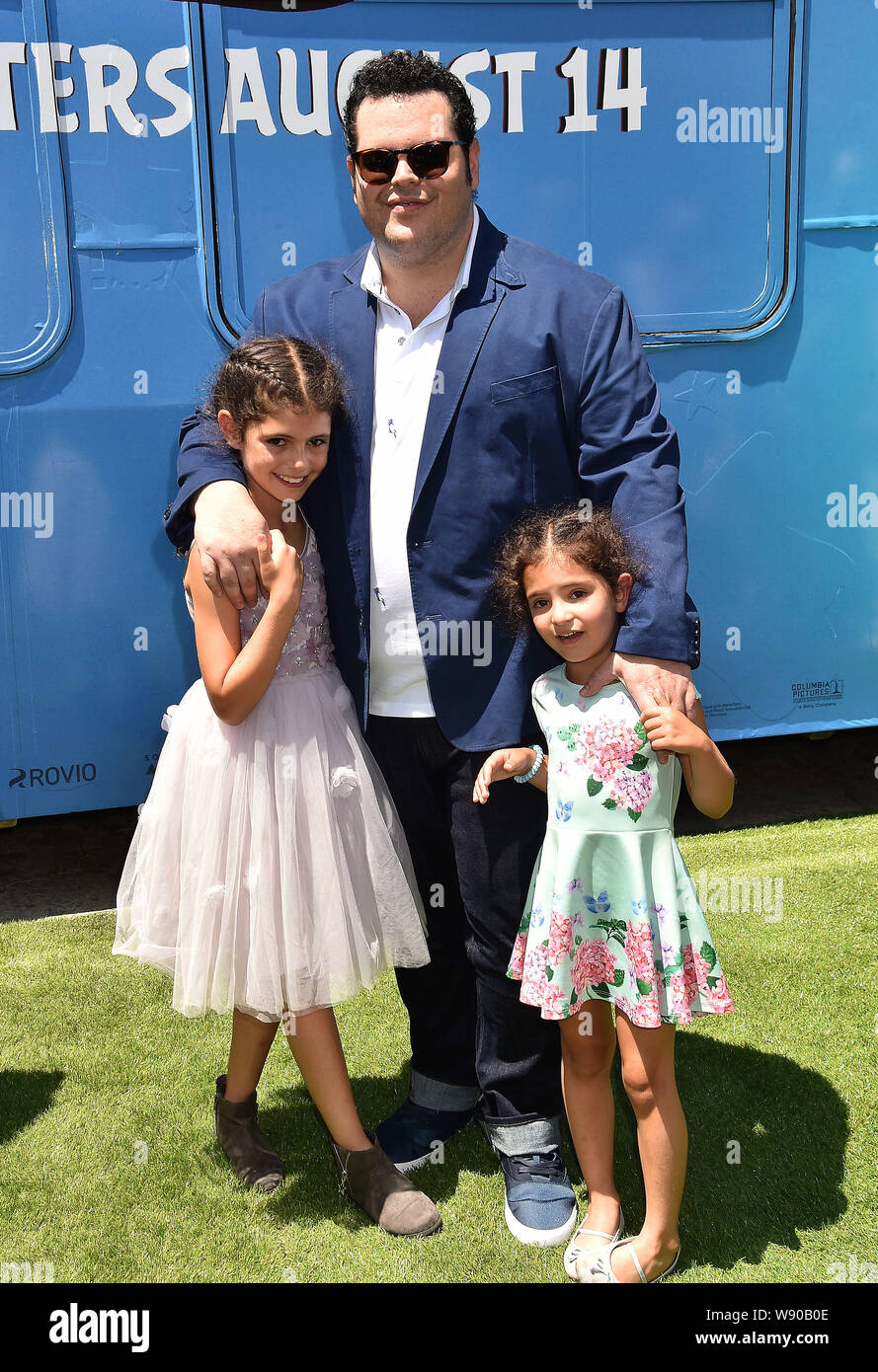LOS ANGELES, CA - AUGUST 10: (L-R) Ava Gad, Josh Gad and Isabella Gad ...