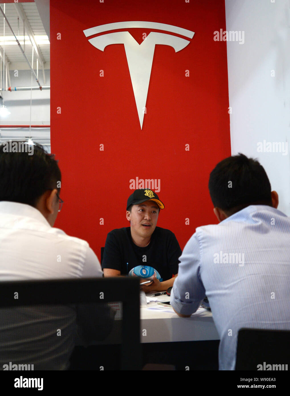 Smashed tesla hi-res stock photography and images - Alamy