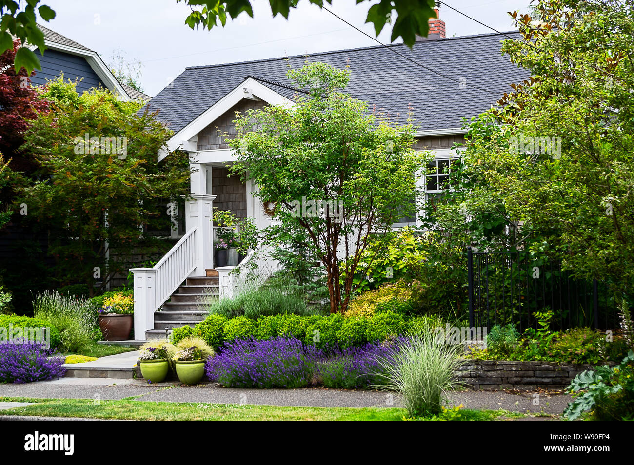 House exterior, Madison Park, Seattle Stock Photo - Alamy