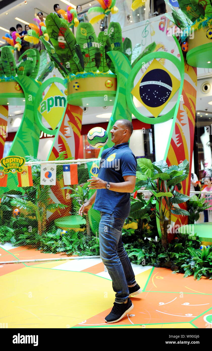 Dutch football star and manager Ruud Gullit, head coach of FC Terek ...
