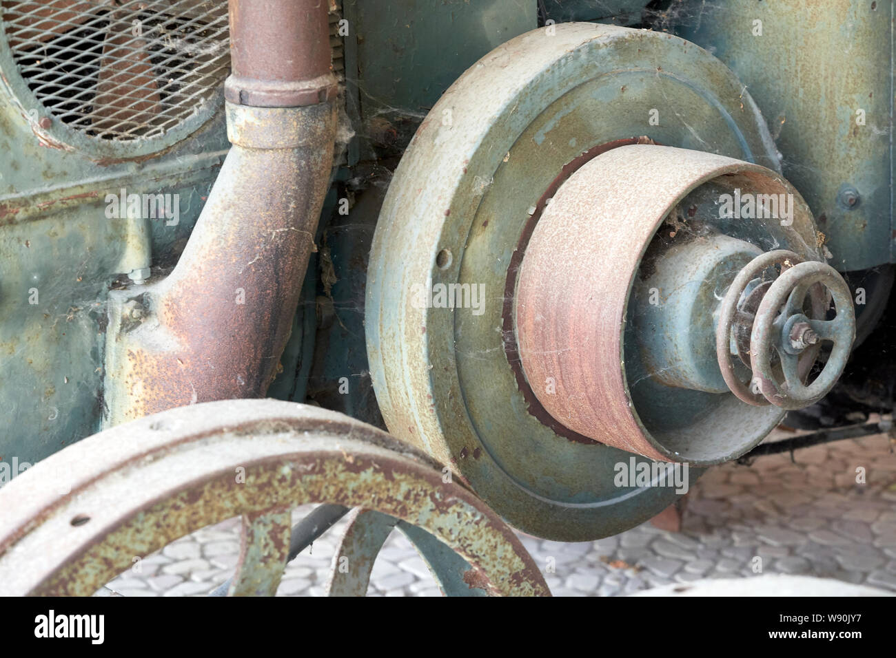 Flywheel With Belt High Resolution Stock Photography and Images - Alamy