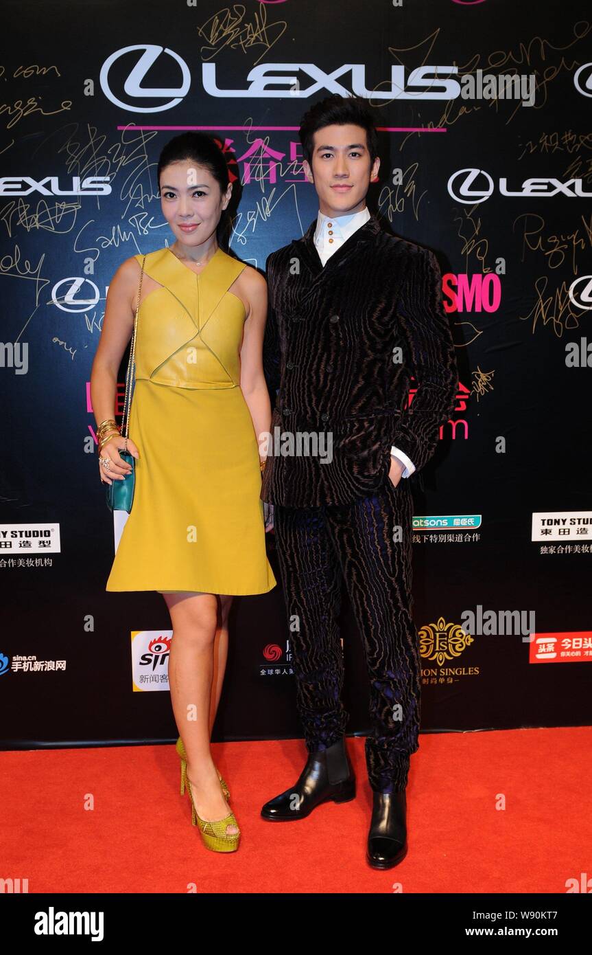 Hong Kong singer and actor Aarif Lee, right, and Su Mang, editor-in ...
